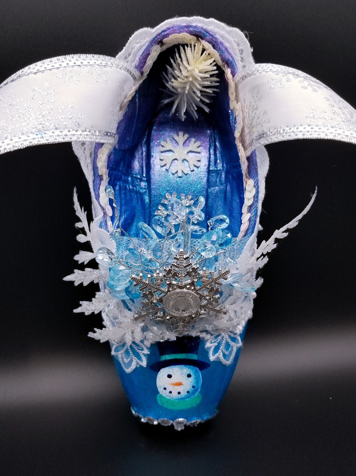 Frosty the Snowman Hand Painted and Decorated Pointe Shoe - Etsy