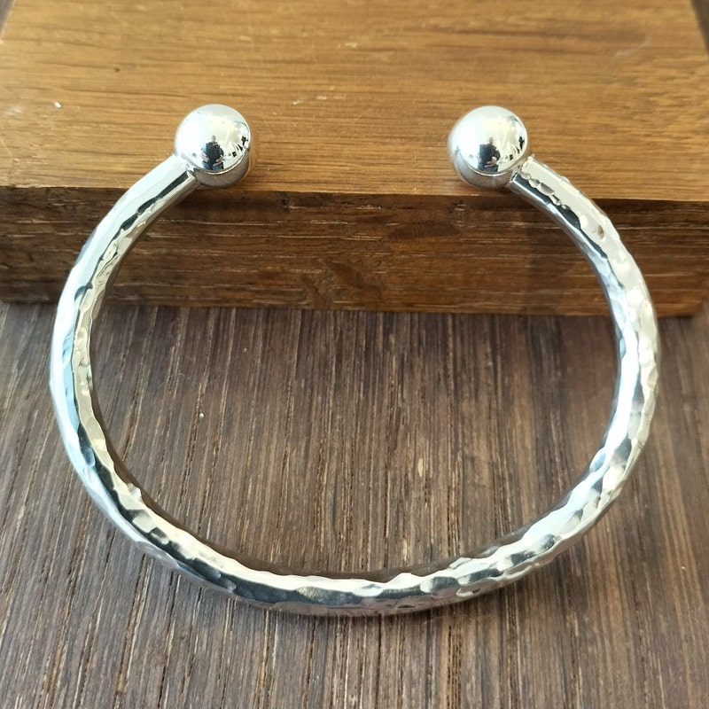Hammered Bangle Heavy - Etsy UK