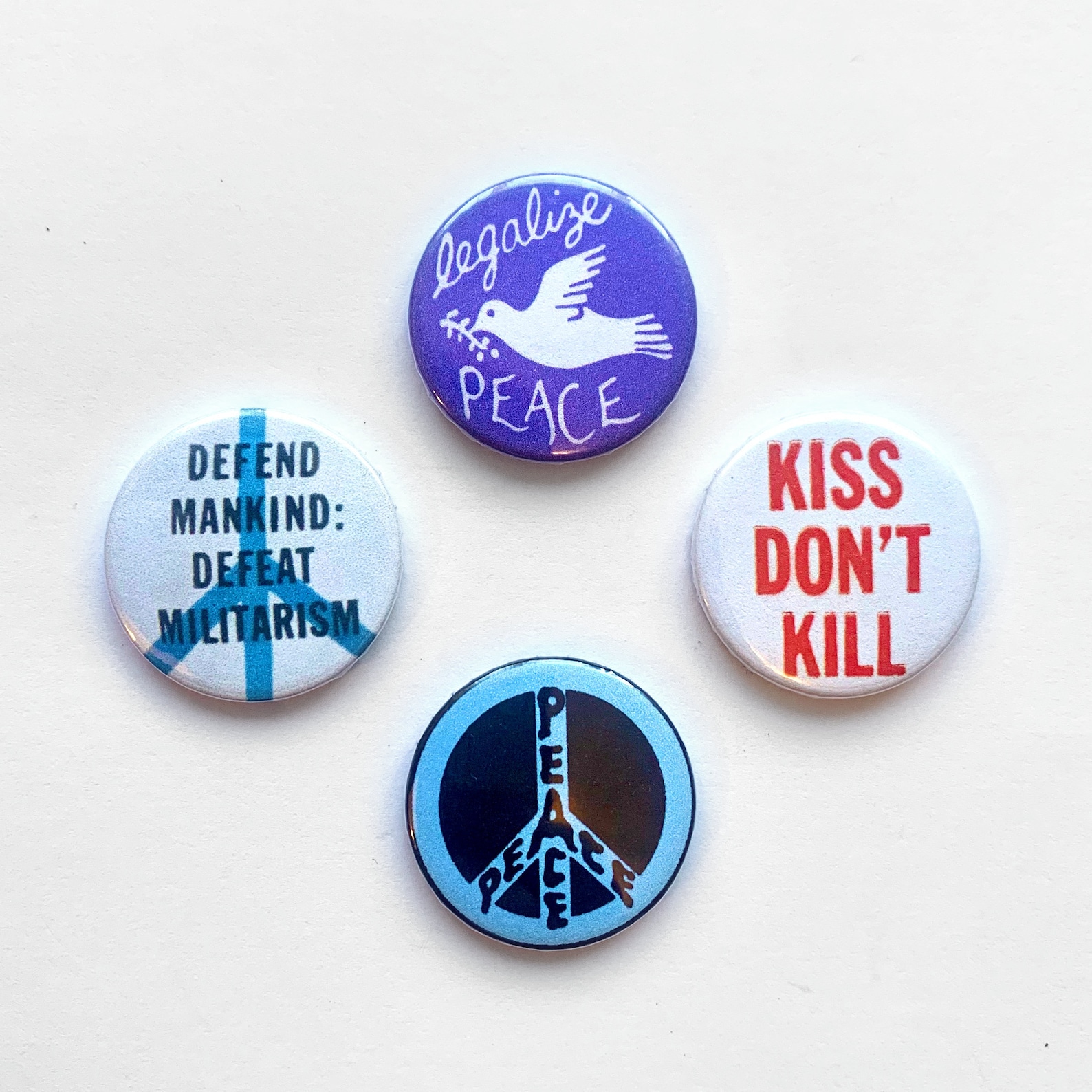 4 Anti-War Protest Button Badge Set Peace Sign Pins Vintage - Etsy 日本