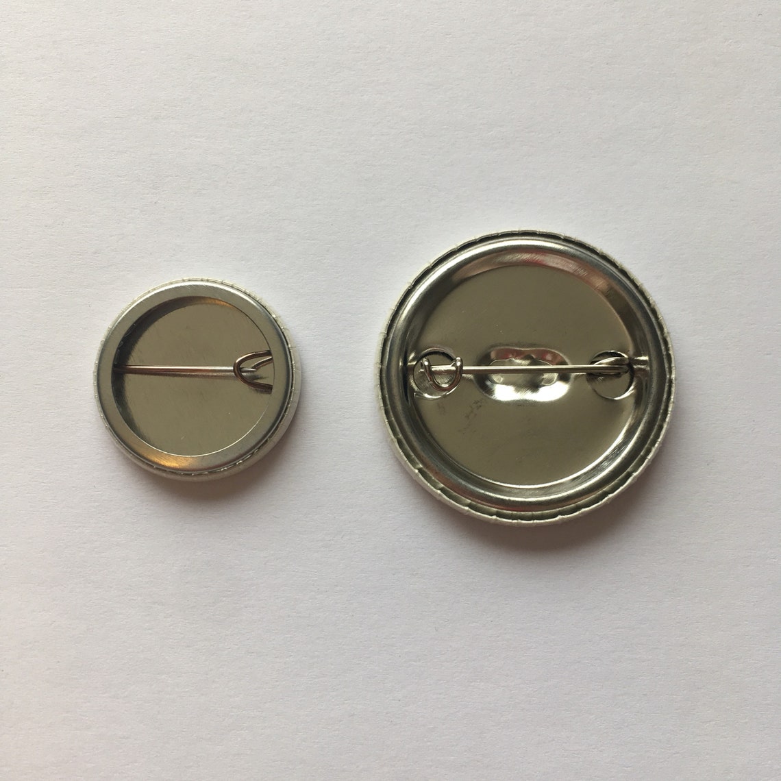 4 Remade Vintage Anti-nuclear Pinback Button Badges Anti War Nuclear ...