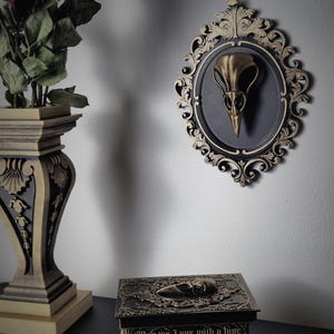 Gothic Victorian Raven Skull Frame "gabriel" – 3D Printed Dark Decor ...