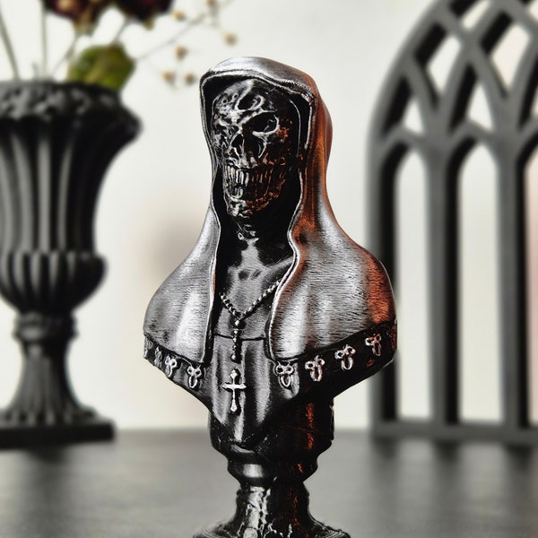 Gothic Statue - Etsy