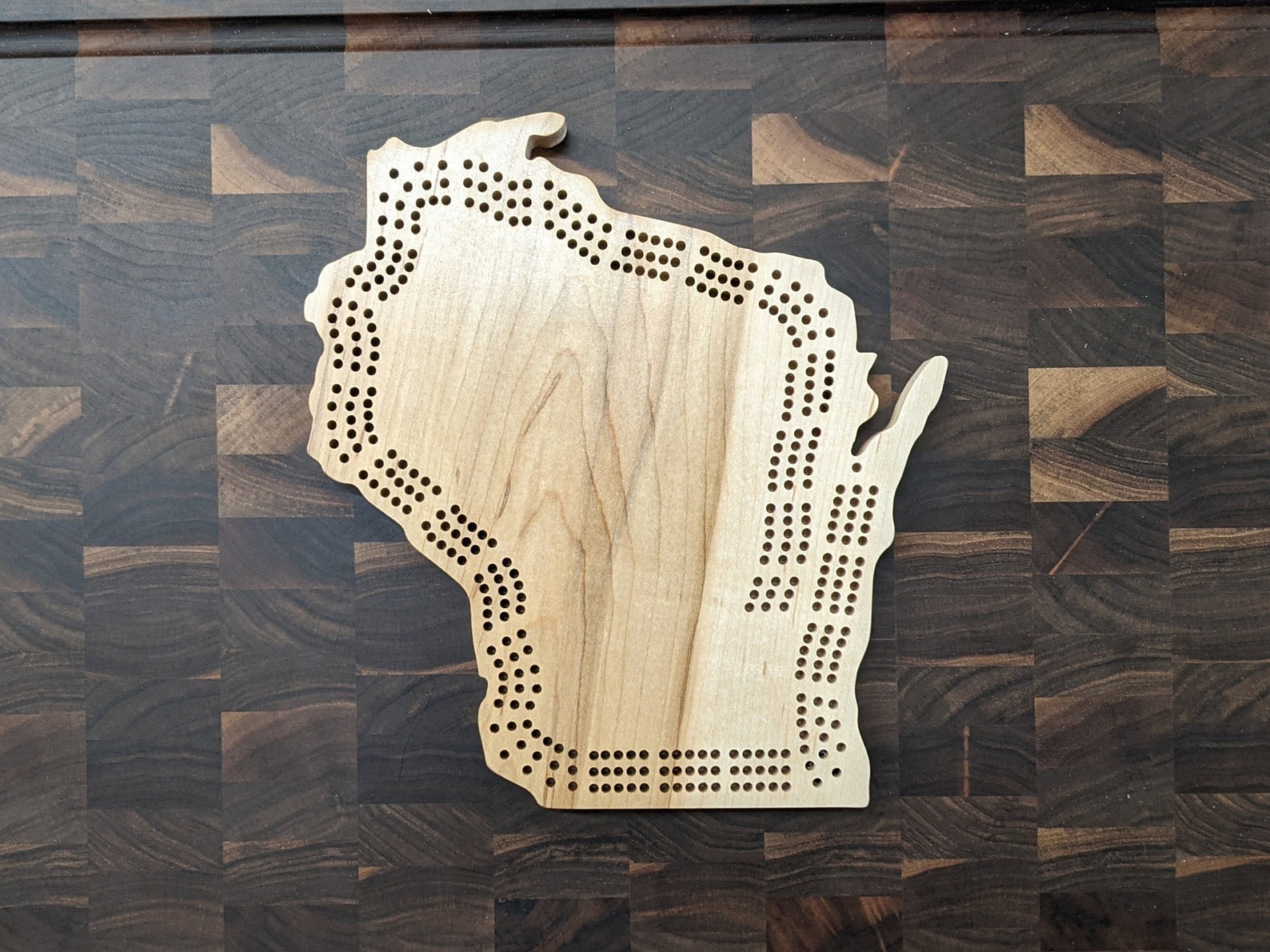 Wisconsin State WI Cribbage Board Includes Pegs - Etsy