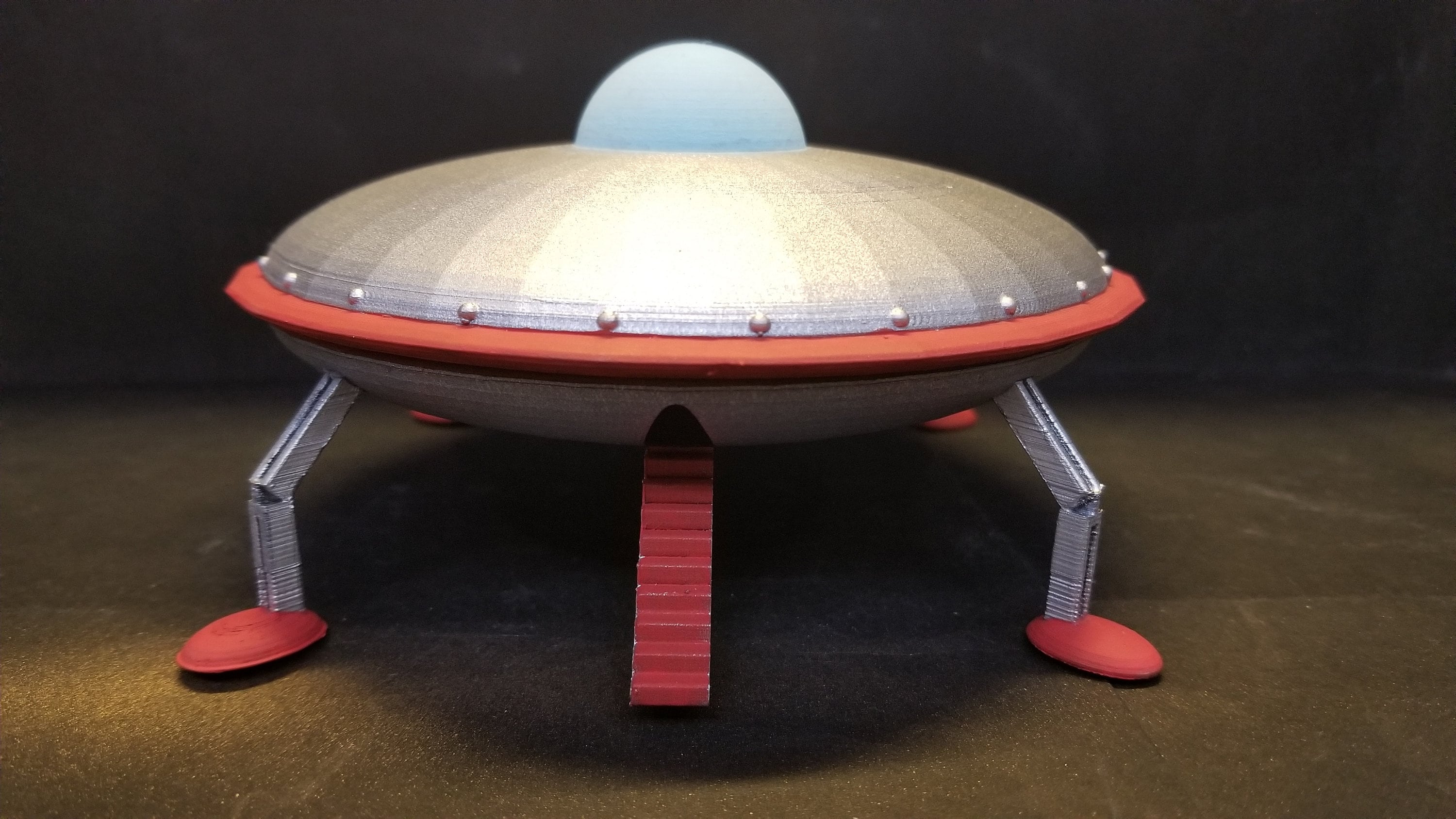 3D Print - Retro UFO 7 - Kit or Hand painted and finished
