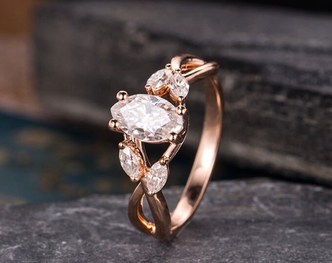 Engagement rings | Etsy