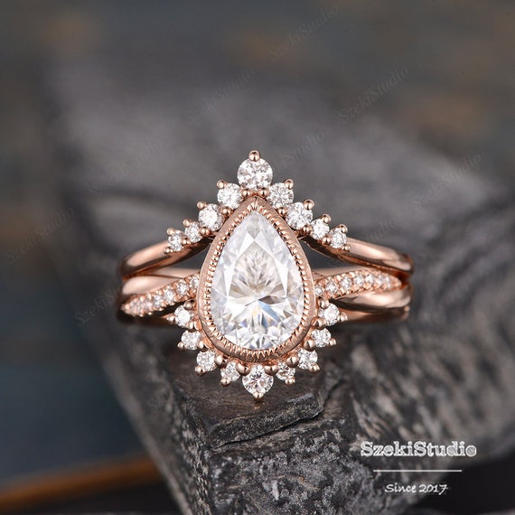 Pear Shaped Moissanite Ring Set 2CT Pear Engagement Ring Rose Gold Moissanite Bridal Ring Set Vintage Infinity Ring Wedding Ring Bezel Set Etsy