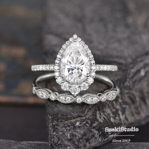 Lab Grown Diamond Engagement Ring Set 2pcs Pear Shaped Wedding Ring ...
