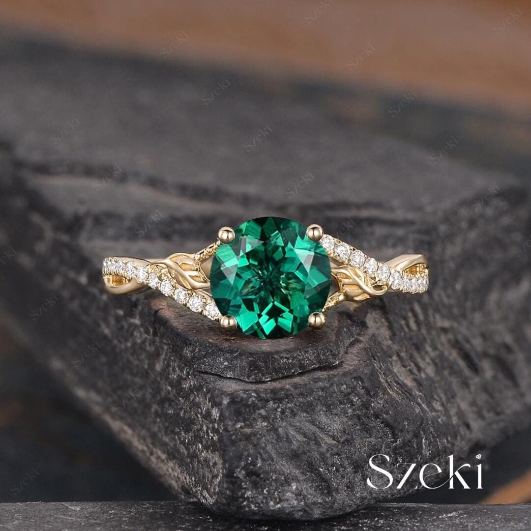 7mm Round Shaped Emerald Engagement Ring Yellow Gold Inspire Leaf Ring ...