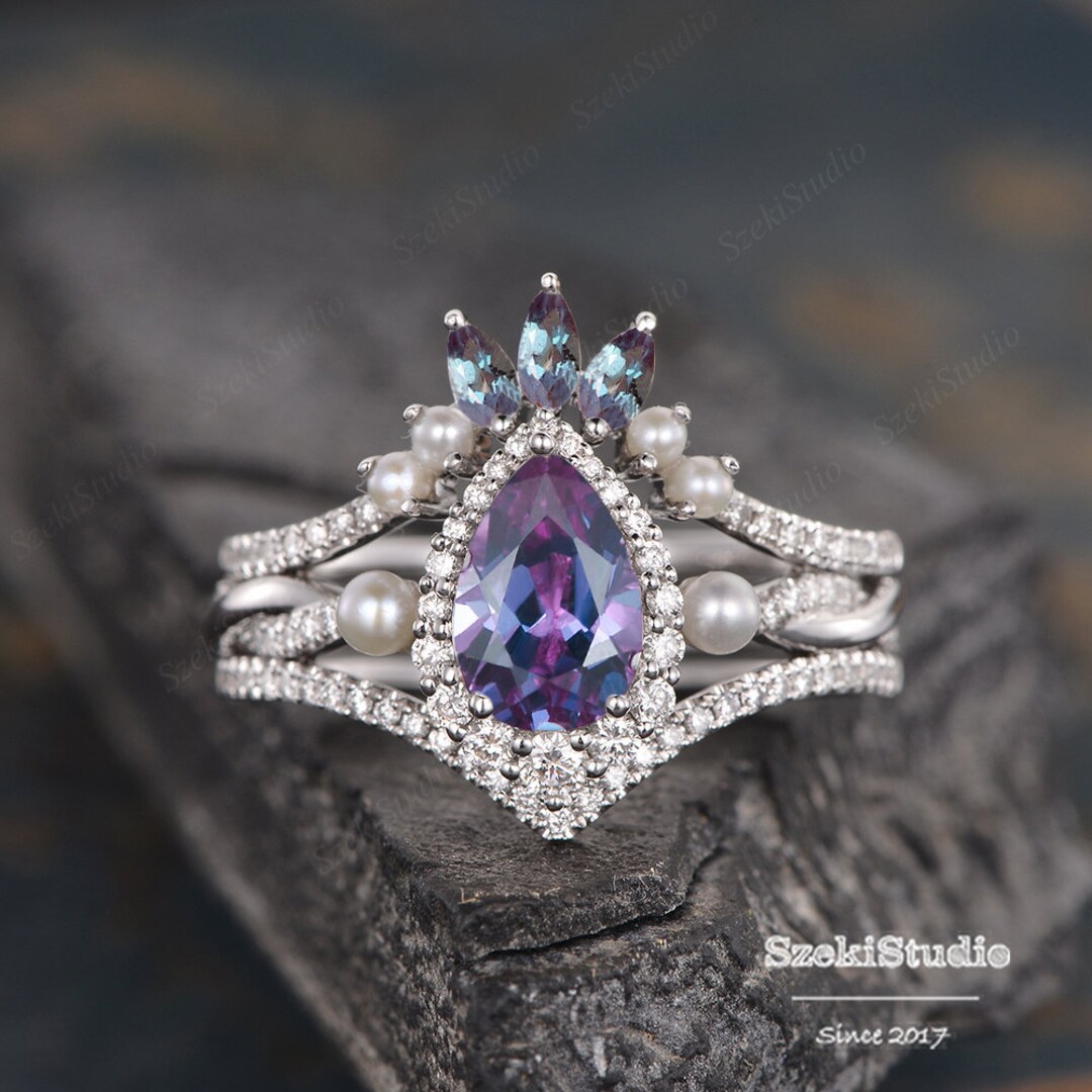 Alexandrite Engagement Ring Set White Gold Alexandrite Bridal Set Pearl ...