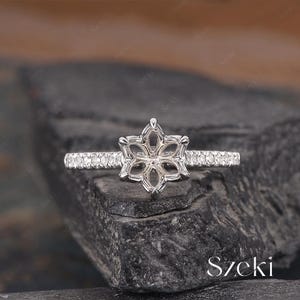Unique Tulip Floral Engagement Ring Setting White Gold Round Cut ...