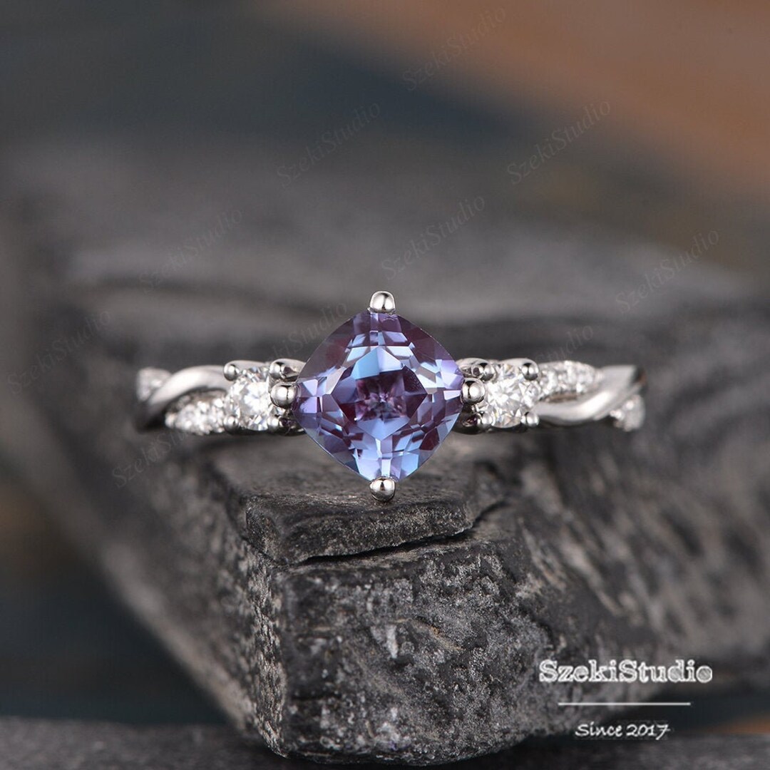 Infinity Alexandrite Engagement Ring White Gold Twist Solitaire Lab ...
