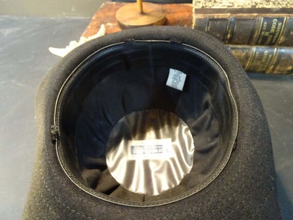 Genuine British Woman Metropolitan Police Bowler Hat.… - Gem