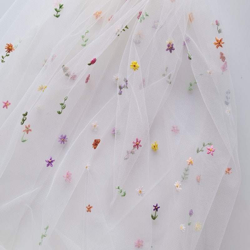 Floral Embroidered Veil - Etsy