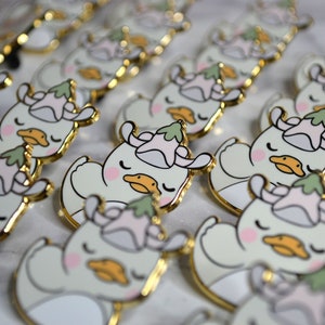 Floral Duck Enamel Pin Badge / Kawaii Duck Pin / Cute Enamel Lapel Pin ...