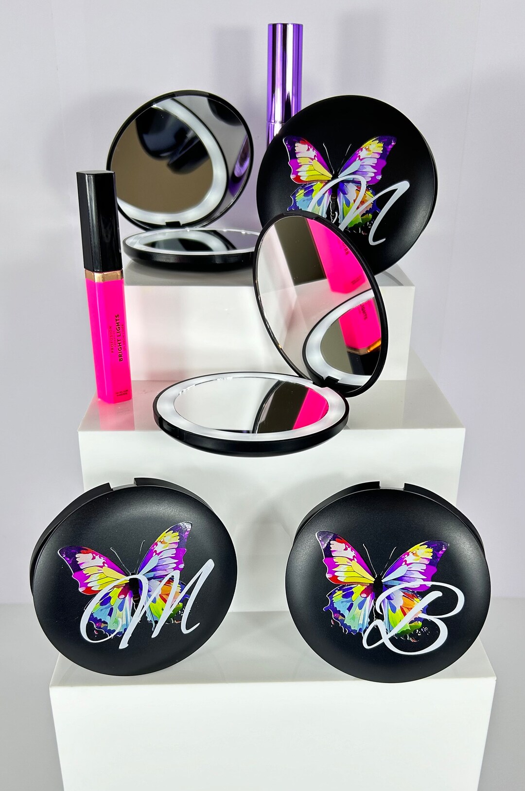 Personalized LED Light Compact Mirrors Travel Makeup Mirror With Light ...