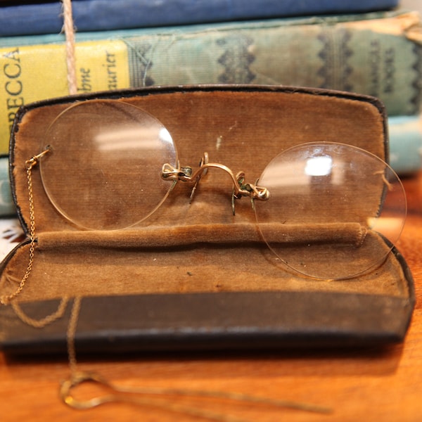 Antique Glasses Case - Etsy