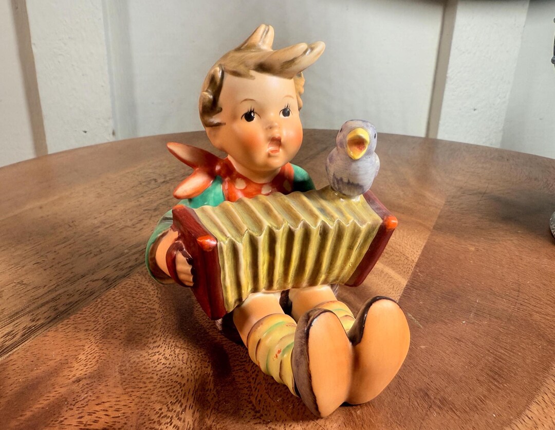 Lets Sing, Goebel, Hummel, Club, Figurine, Club Edition, 3.5", #110/1, Boy With Squeeze Box and ...