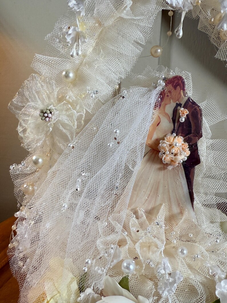Vintage, Wedding Cake Topper, Paper Craft, Bride and Groom, Lase, Arch ...
