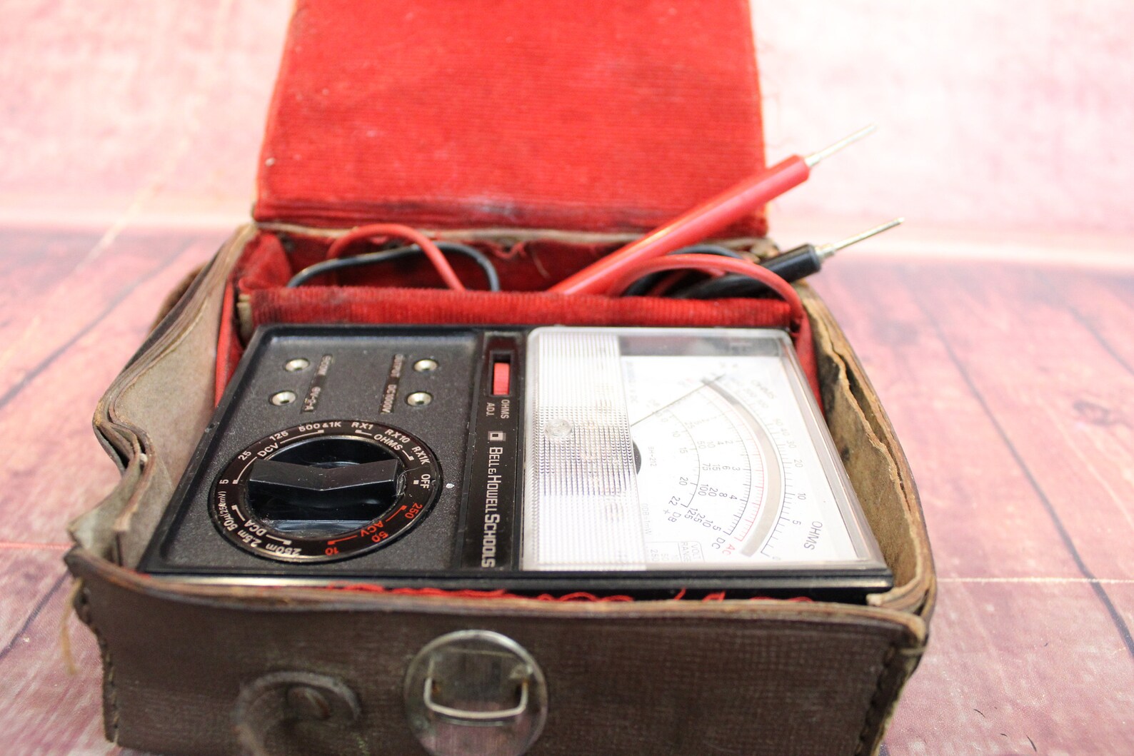 Vintage OHMS Meter Bell & Howel Schools, Tester-meter, With Leather ...