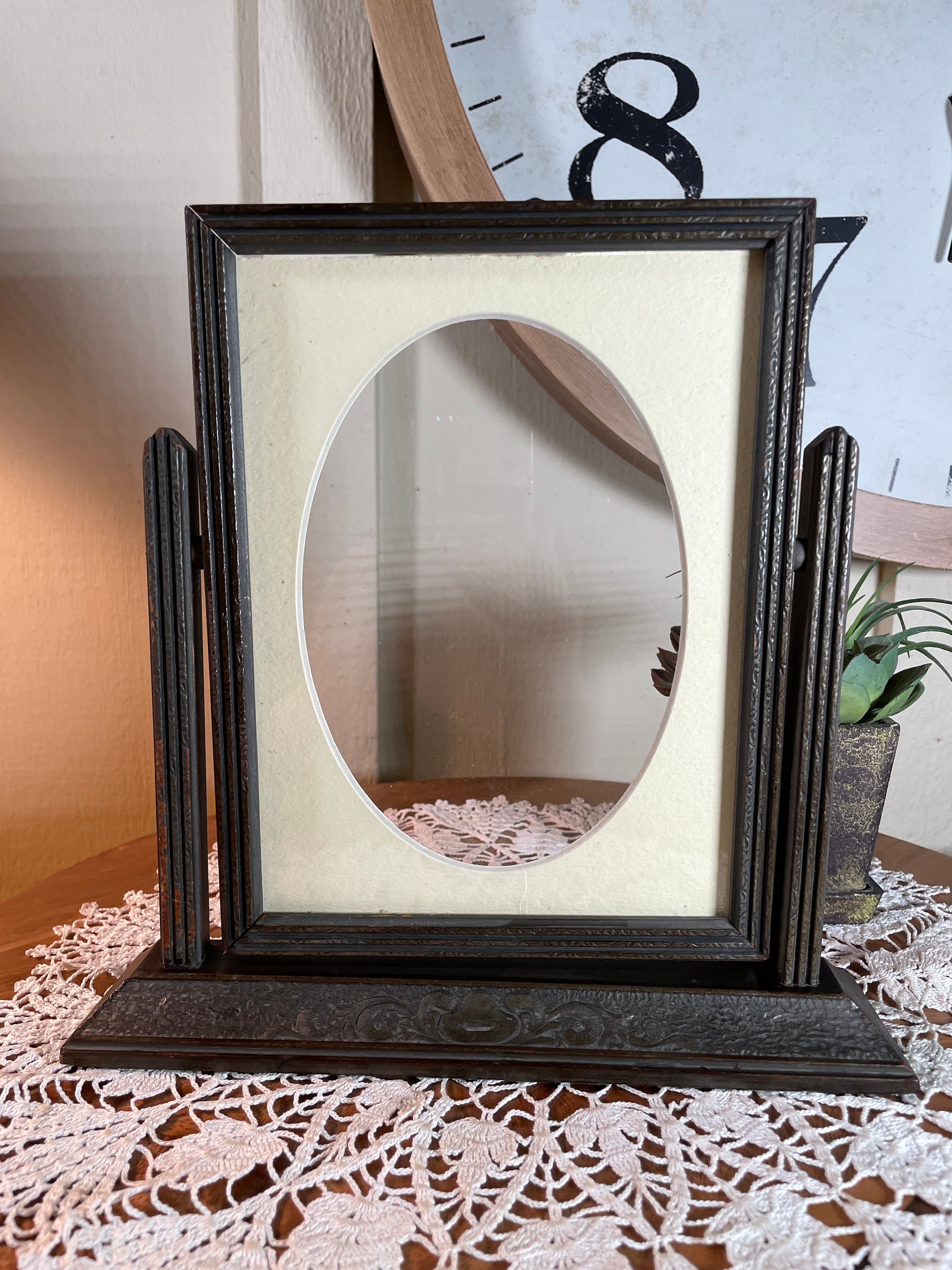Antique Wood Tilt Picture Frame for 5 X 7 Picture - Etsy
