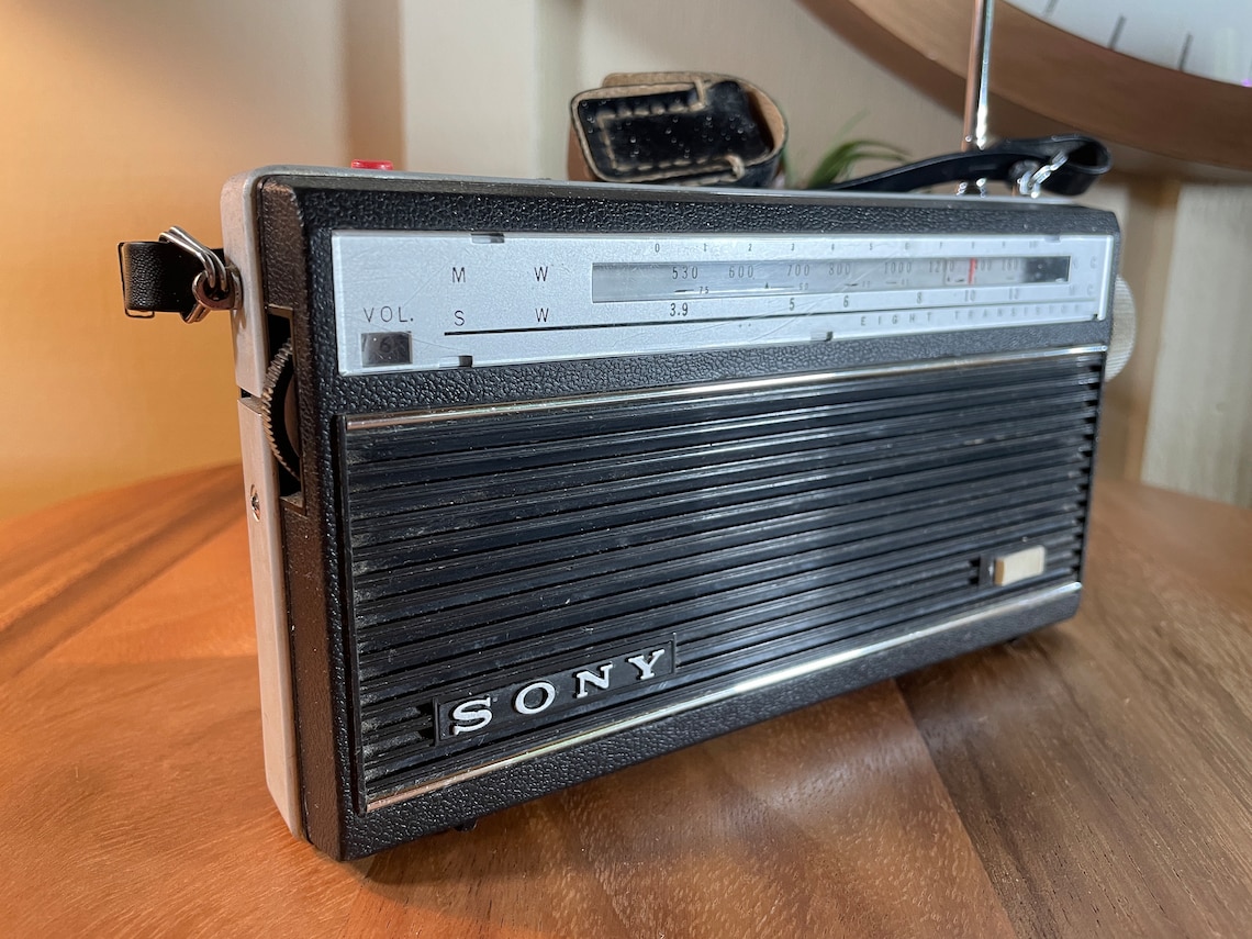 Rare Vintage 1960's SONY Transistor Portable Radio WORKS - Etsy