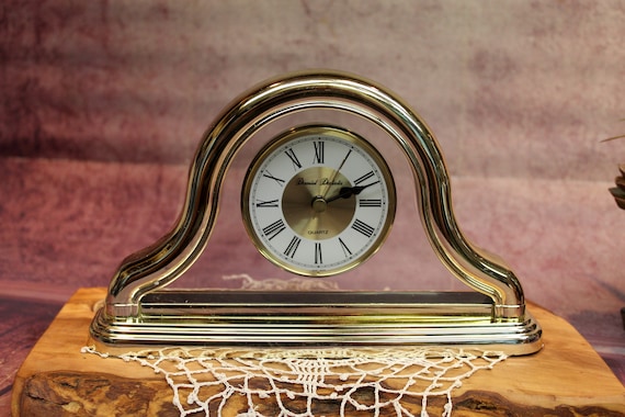 Vintage Daniel Dakota Quartz Camel Back Clock 9.5 - Etsy