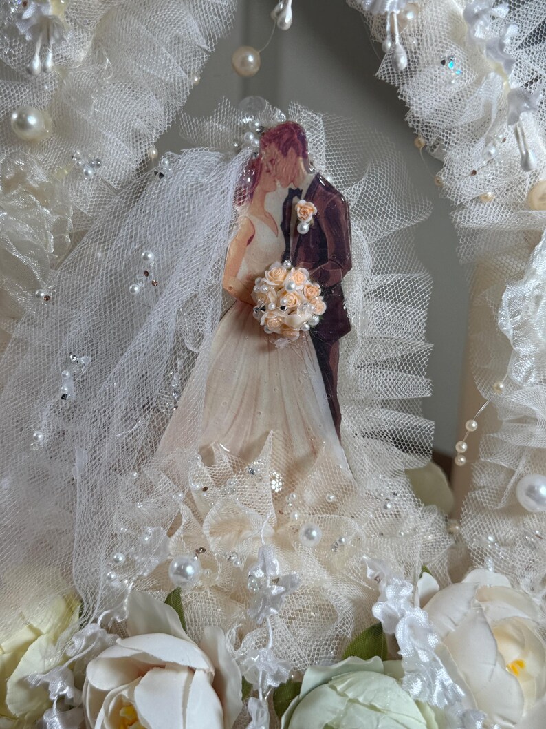 Vintage, Wedding Cake Topper, Paper Craft, Bride and Groom, Lase, Arch ...