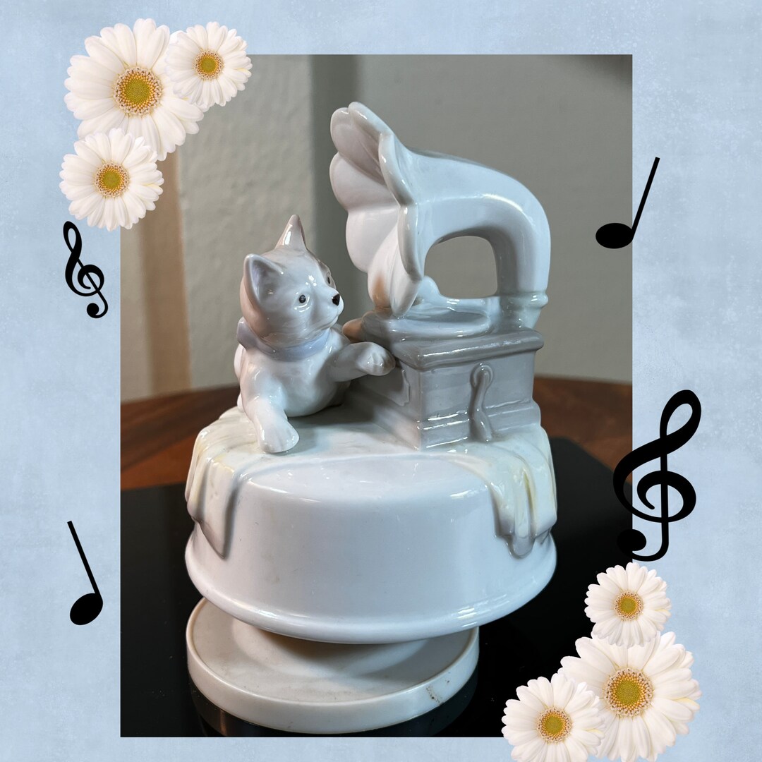 Cat With Phonograph, Musical, Music Box, Japan, Ceramic, Plays "jingle ...