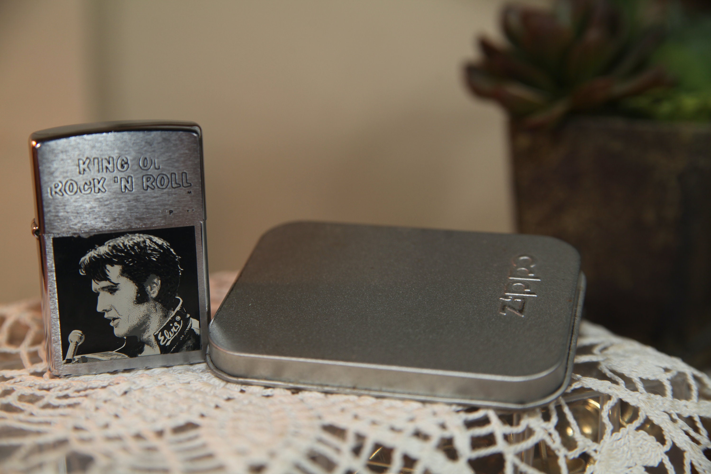 Zippo Lighter Vintage 2000 Elvis King of Rock 'N Roll | Etsy