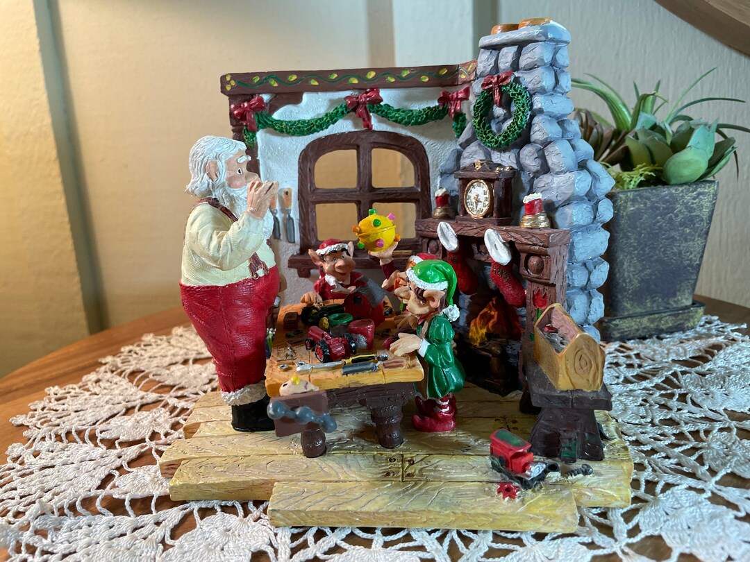 ERTL Collectables Holiday Keepsake SANTA'S WORKSHOP W/ertl Elfs ...