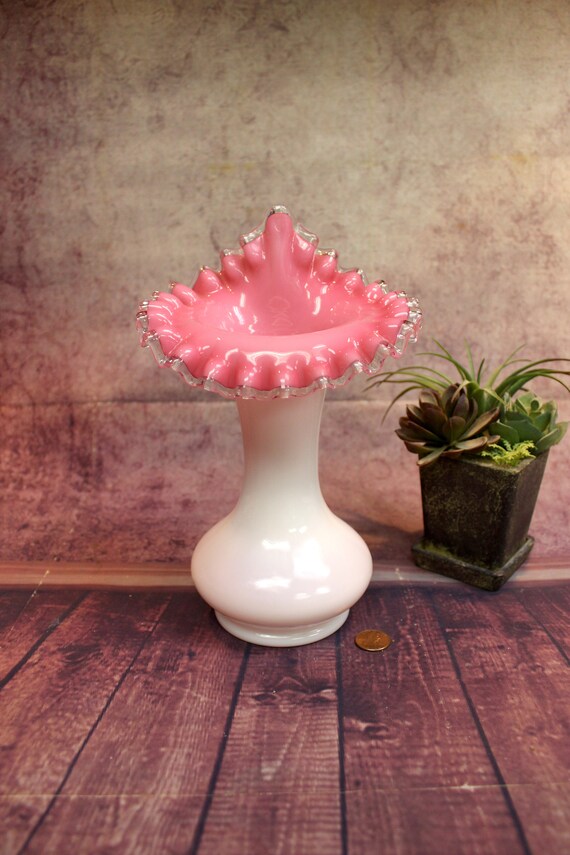 Art & Collectibles Fenton Red & Pink Ruffle Glass Vase #500MM Glass ...