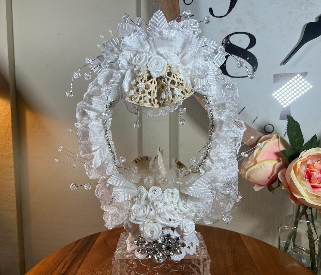 Wedding bells cake topper 60 photos - Astyledwedding.com