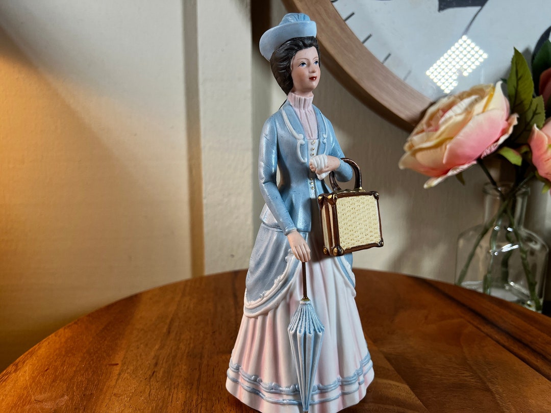 Vintage, Mrs. Albee, Victorian Woman Standing, Statue, Sculpture, 1979 ...