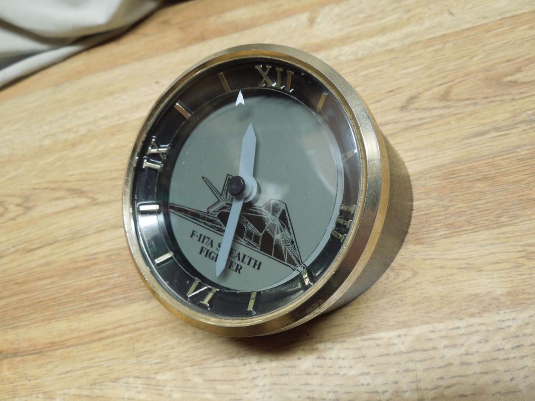 Lockheed Martin Rare F-117-A Liquid Crystal Display Desk Clock Skunk ...