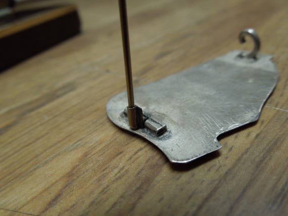 Antique Ancient Order of Hibernians Silver Harp Pin - Gem