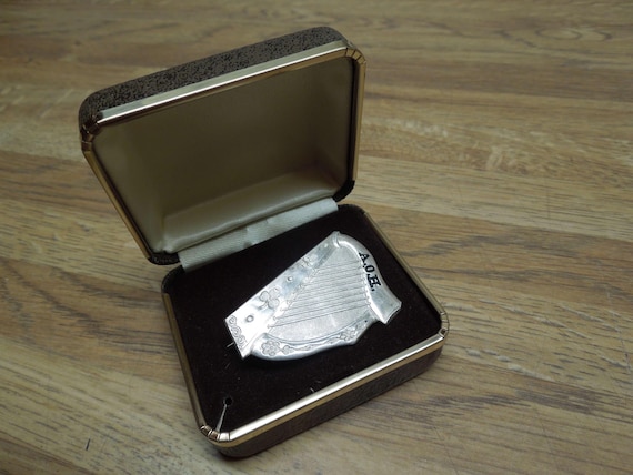 Antique Ancient Order of Hibernians Silver Harp Pin - Gem