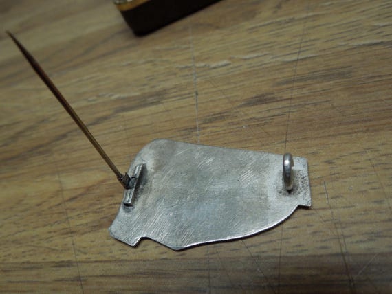 Antique Ancient Order of Hibernians Silver Harp Pin - Gem