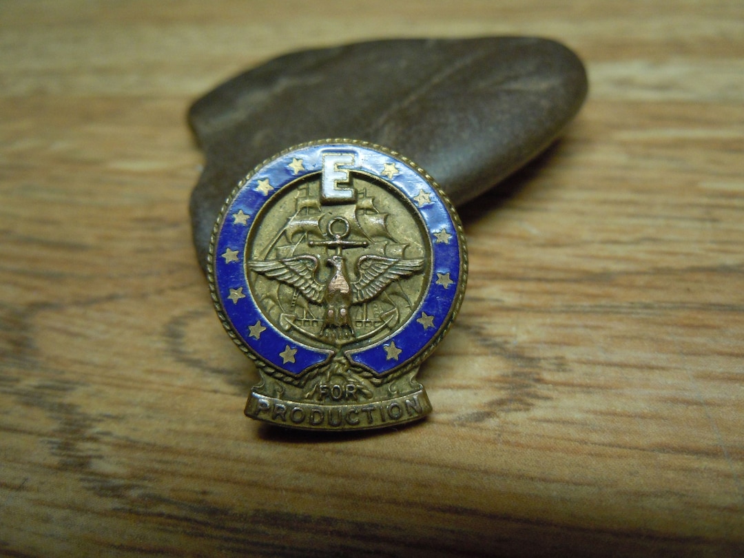 WW2 Naval Production Award Screw Back Pin Bastian Brothers - Etsy
