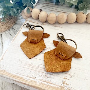 Highland Cow Keychain, Cow Keychain, Farm Keychain. Ranch Keychain ...