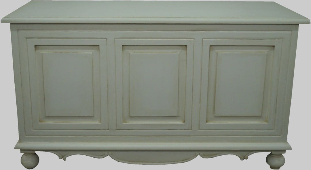 French Style Bordeaux Blanket / Toy Box. - Etsy UK