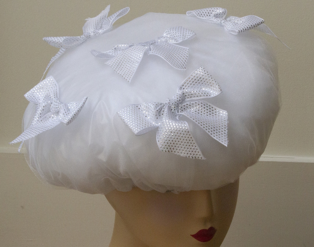Delight Her, Your Favorite Diva With, a Silver Lining Designer Shower ...