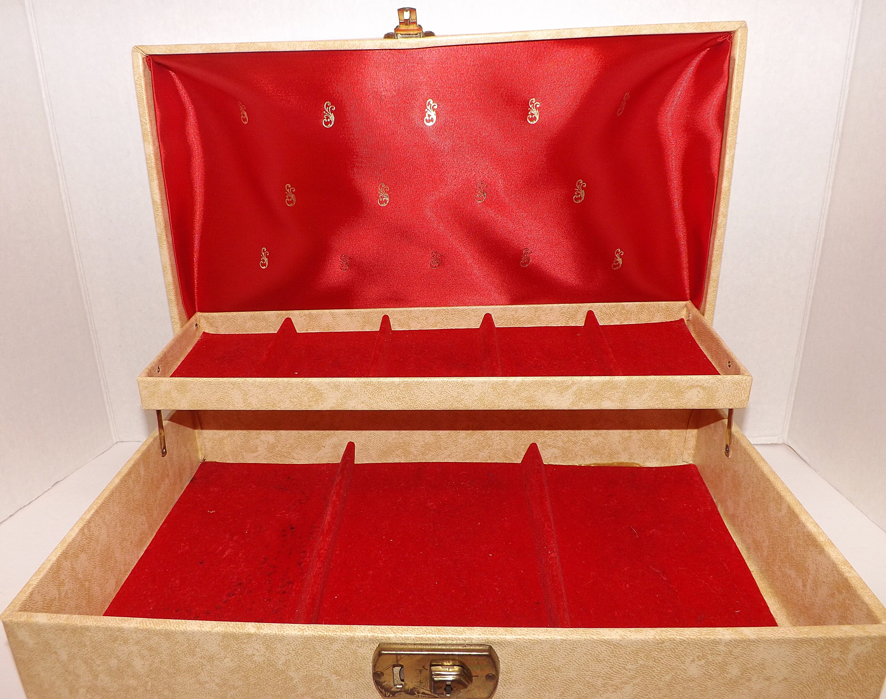 Vintage 60's Cheney Cream and Gold 2 Tier Jewelry Box With Red Velvet ...