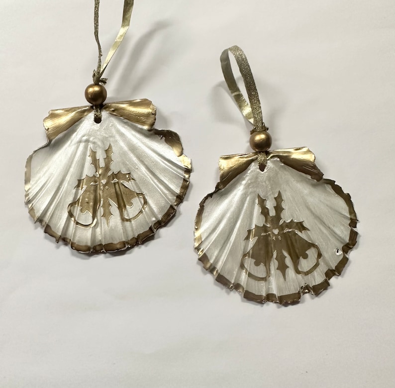 Scallop Shell Christmas Tree Ornament Coastal Christmas Elegant Modern ...