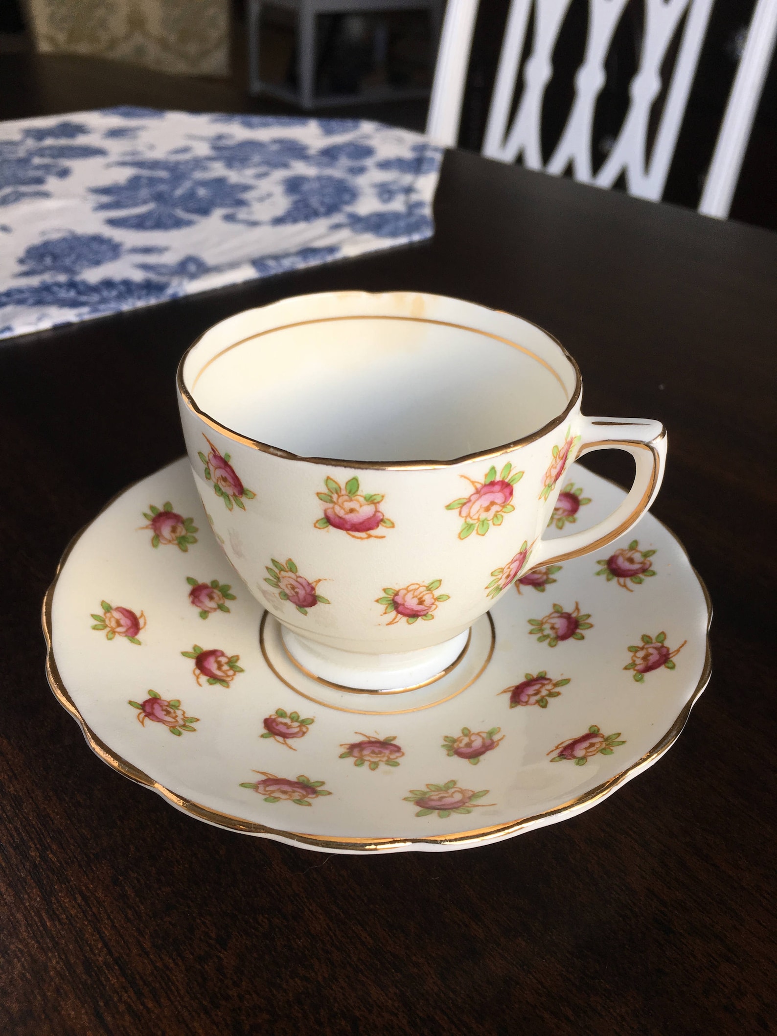Set of 6 Vintage Demitasse Cups and Saucers / Garden Party / Tea Party ...