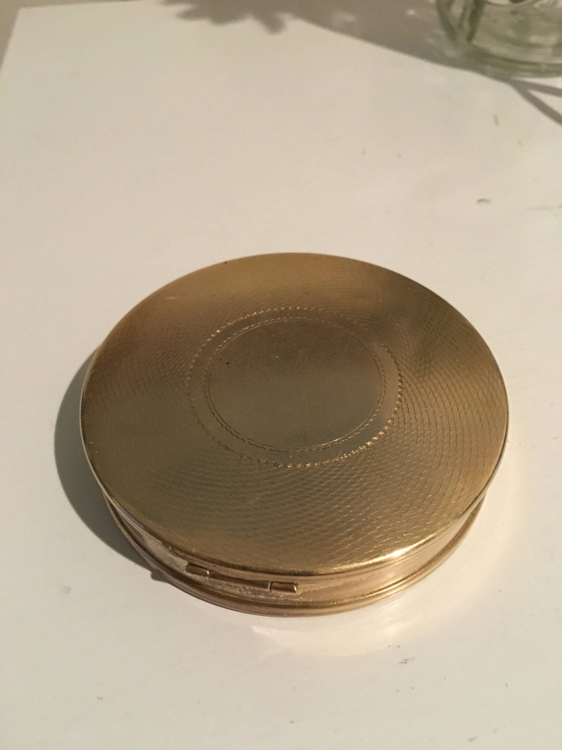 Timeless Beauty and Elegance for Vintage Girl With a Touch of - Etsy