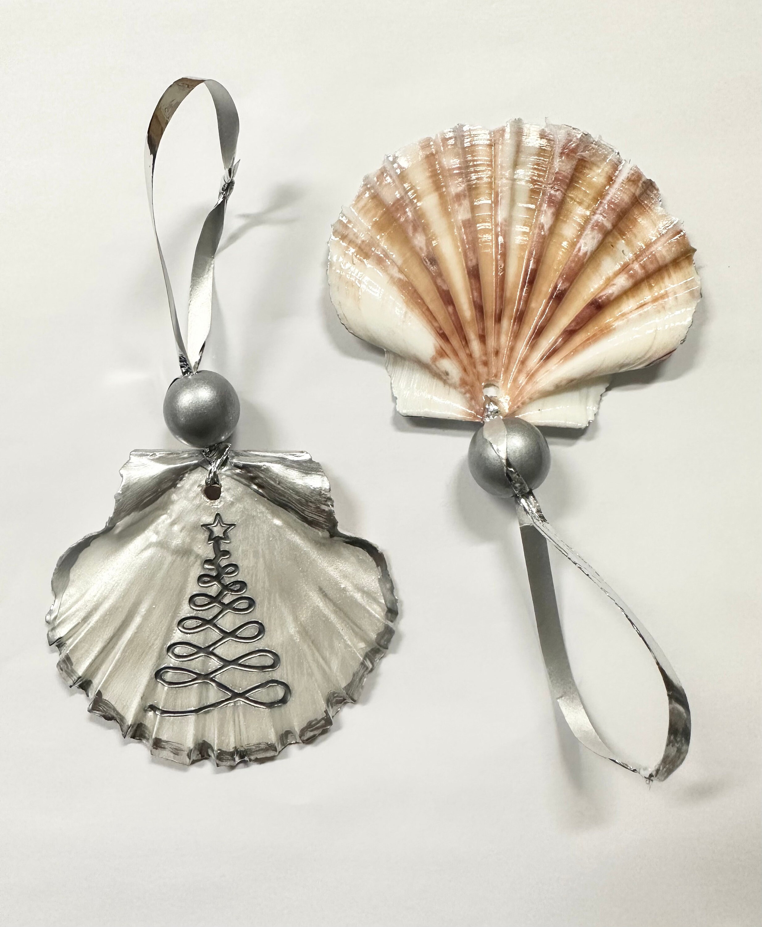 Scallop Shell Christmas Tree Ornament Coastal Christmas Elegant Modern ...
