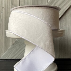 Farrisilk, 10 Yards, 2.5 Inch Wired Ribbon, Faux Fur Ribbon, White Fur ...