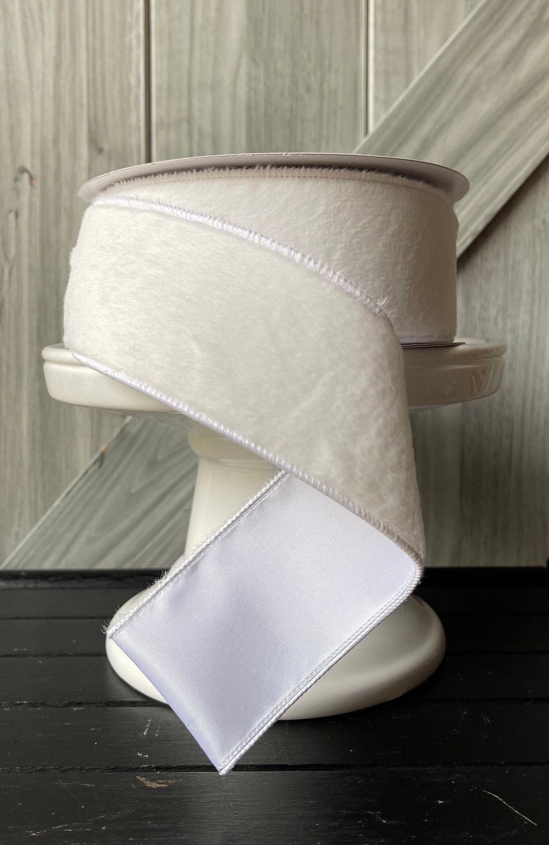 Farrisilk, 10 Yards, 2.5 Inch Wired Ribbon, Faux Fur Ribbon, White Fur ...