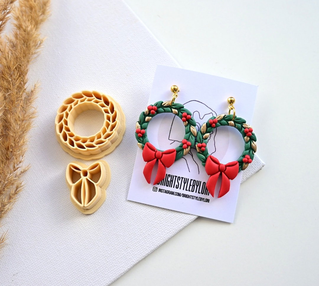 Christmas Wreath With Bow Polymer Clay Cutter / Winter Holiday Embossed ...