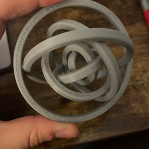 3D Printed - 7 Ring Gyro Fidget Toy - Etsy